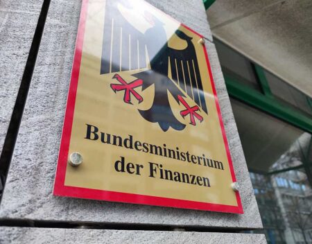 Klingbeil präsentiert zwei Varianten für Einkommensteuerreform ...